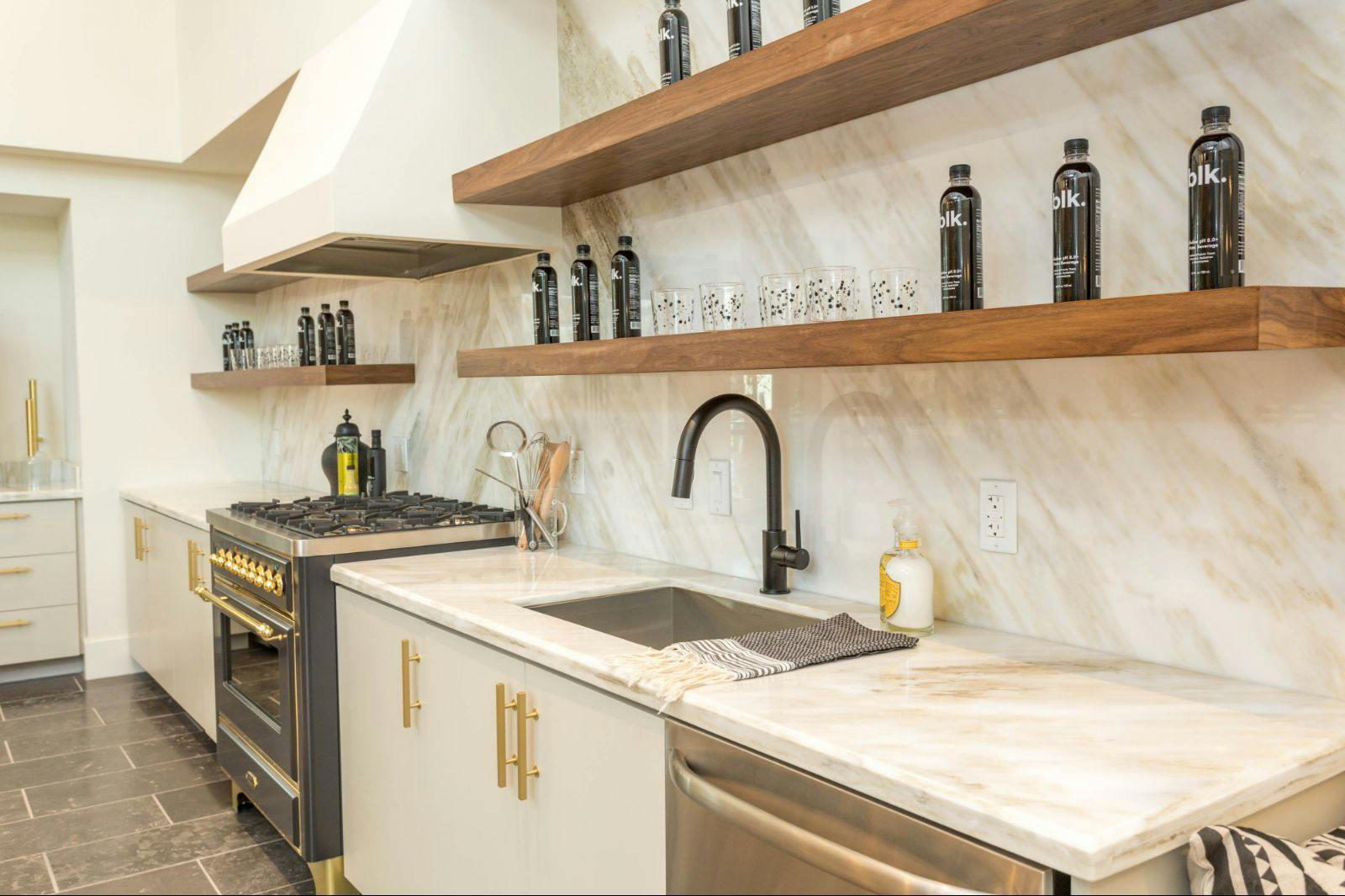 Photos and Video | Lakeside Drive in Tempe, AZ