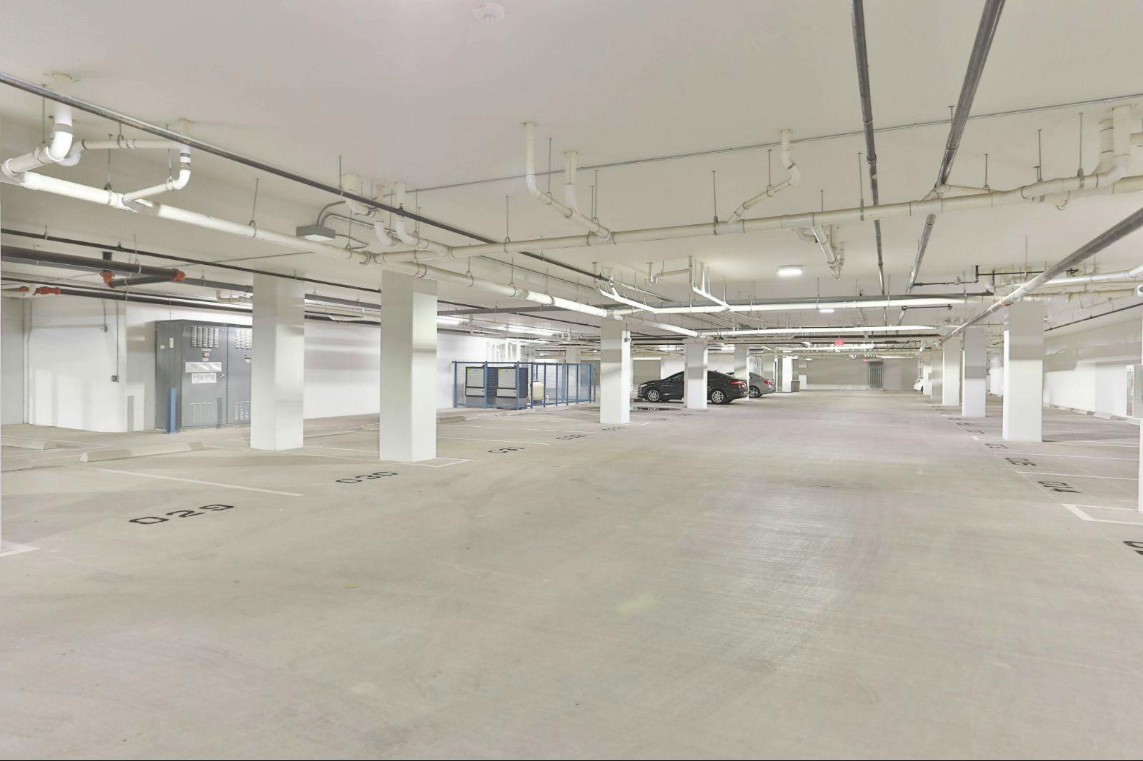 Photos and Video | Lakeside Drive in Tempe, AZ